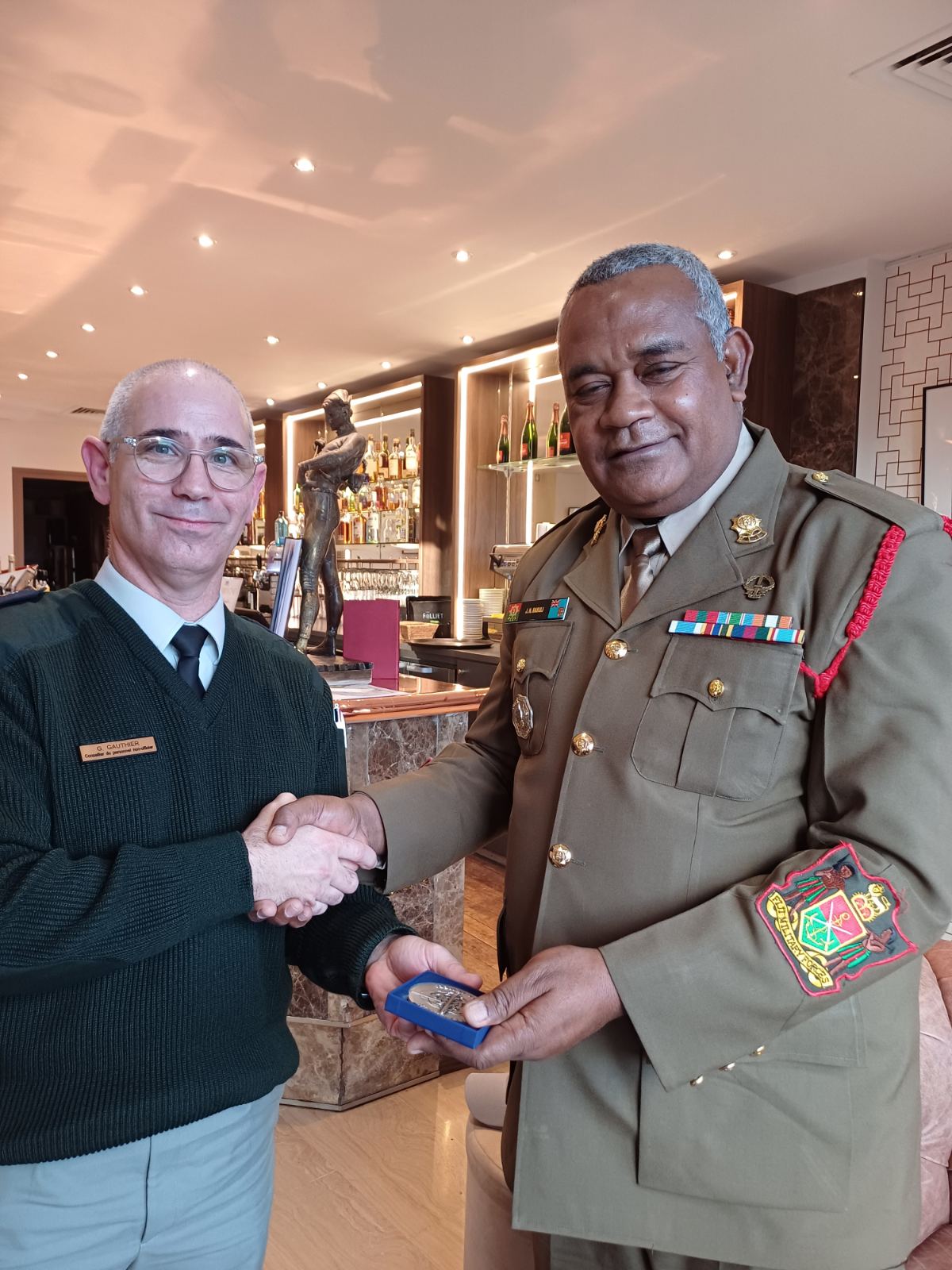 𝐑𝐅𝐌𝐅 𝐅𝐨𝐫𝐜𝐞 𝐒𝐞𝐫𝐠𝐞𝐚𝐧𝐭 𝐌𝐚𝐣𝐨𝐫 𝐌𝐞𝐞𝐭𝐬 𝐅𝐫𝐞𝐧𝐜𝐡 𝐀𝐫𝐦𝐞𝐝 𝐅𝐨𝐫𝐜𝐞𝐬 𝐂𝐨𝐮𝐧𝐭𝐞𝐫𝐩𝐚𝐫𝐭 𝐢𝐧 ...