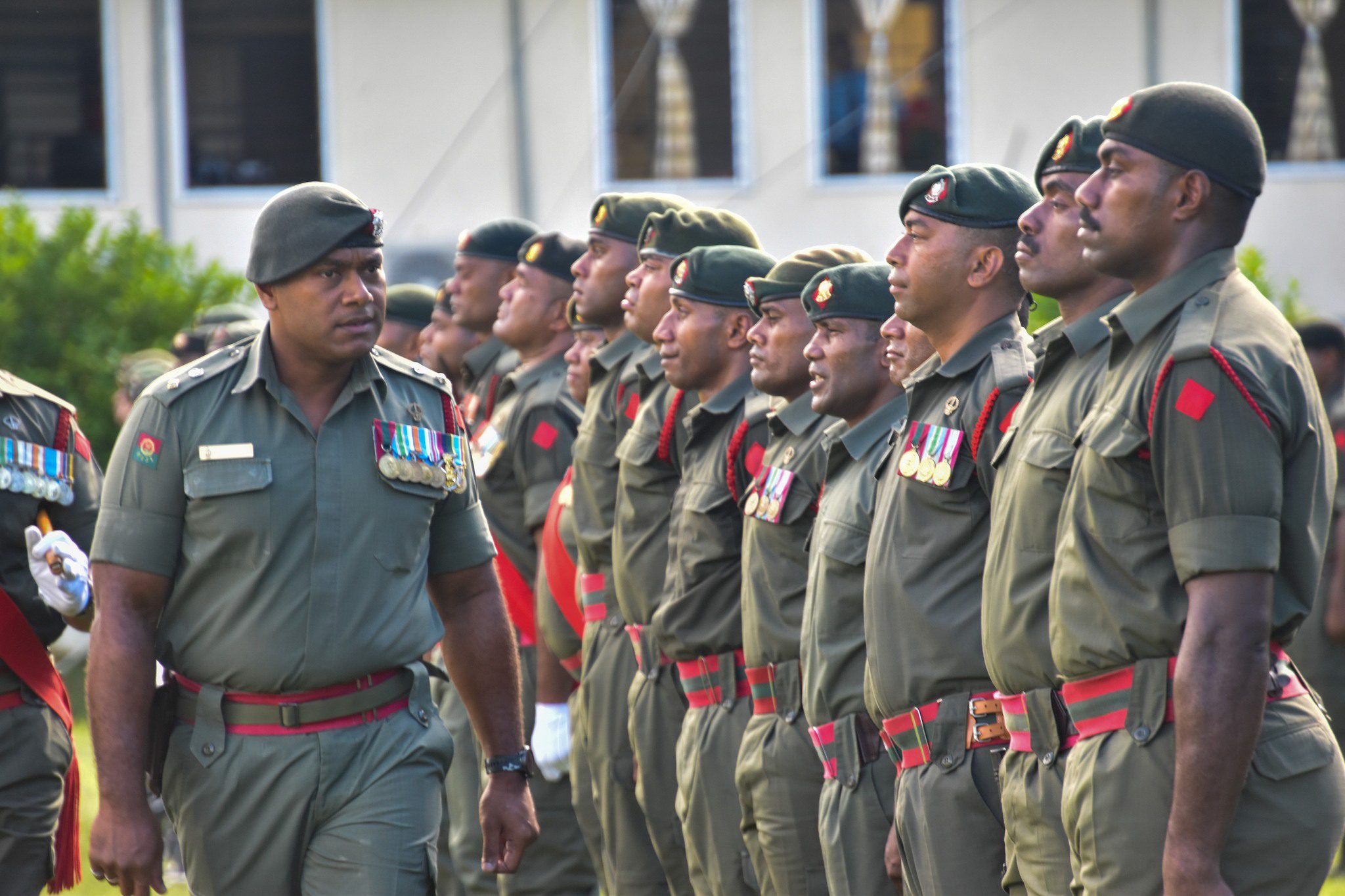 𝟯𝗙𝗜𝗥 𝗛𝗼𝗹𝗱𝘀 𝗖𝗼𝗺𝗺𝗮𝗻𝗱𝗶𝗻𝗴 𝗢𝗳𝗳𝗶𝗰𝗲𝗿’𝘀 𝗣𝗮𝗿𝗮𝗱𝗲 𝗮𝘁 𝗤𝗘𝗕 – The Republic of Fiji ...